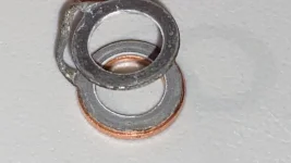 What is the correct way to use banjo bolt washers? | BobIsTheOilGuy